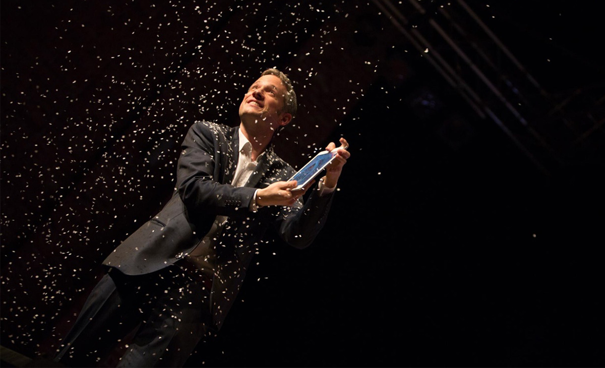 Show Review: Simon Pierro, The Digital Magician - Simon Pierro - The ...